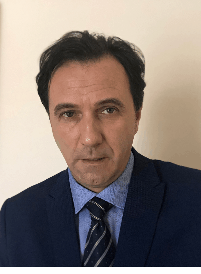 Munkatársak | Dr. Bíró Róbert Ügyvéd